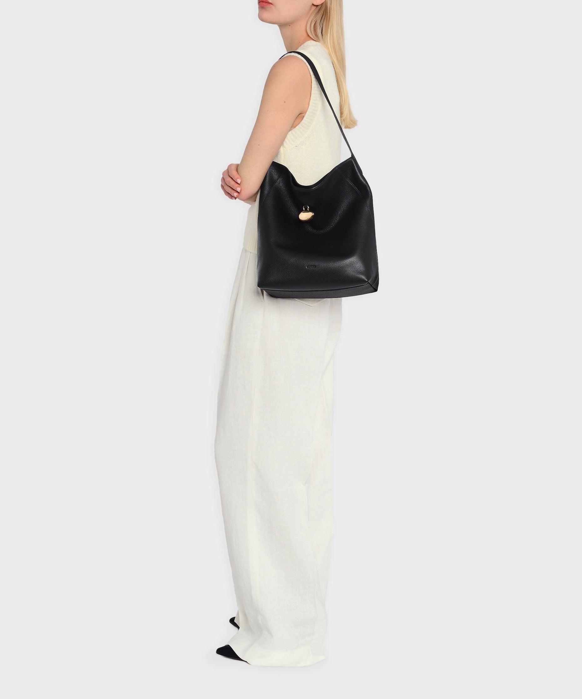 Cafuné Drop Hobo - Black